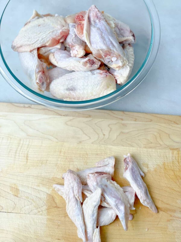 TasteGreatFoodie - Perfect Way to Cut Chicken Wings - Chicken