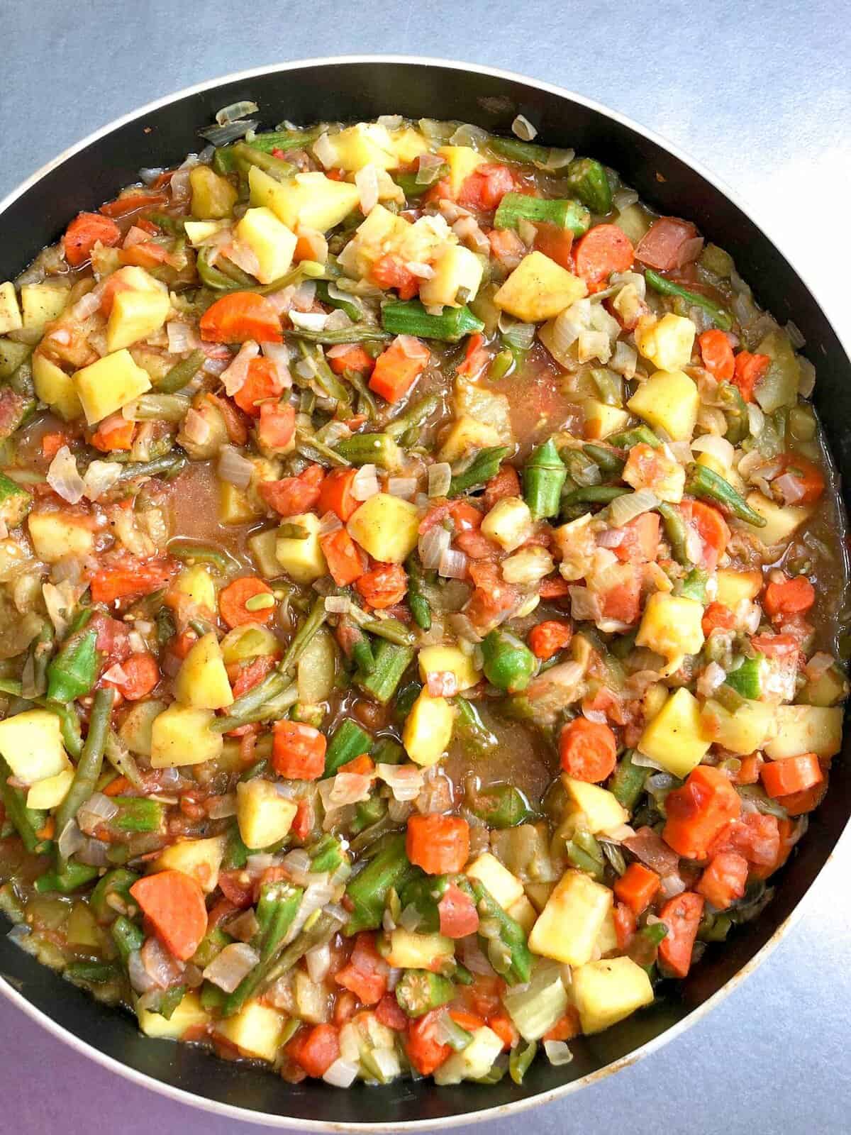 TasteGreatFoodie - Roasted Mixed Vegetables with Garlic - Main Dish